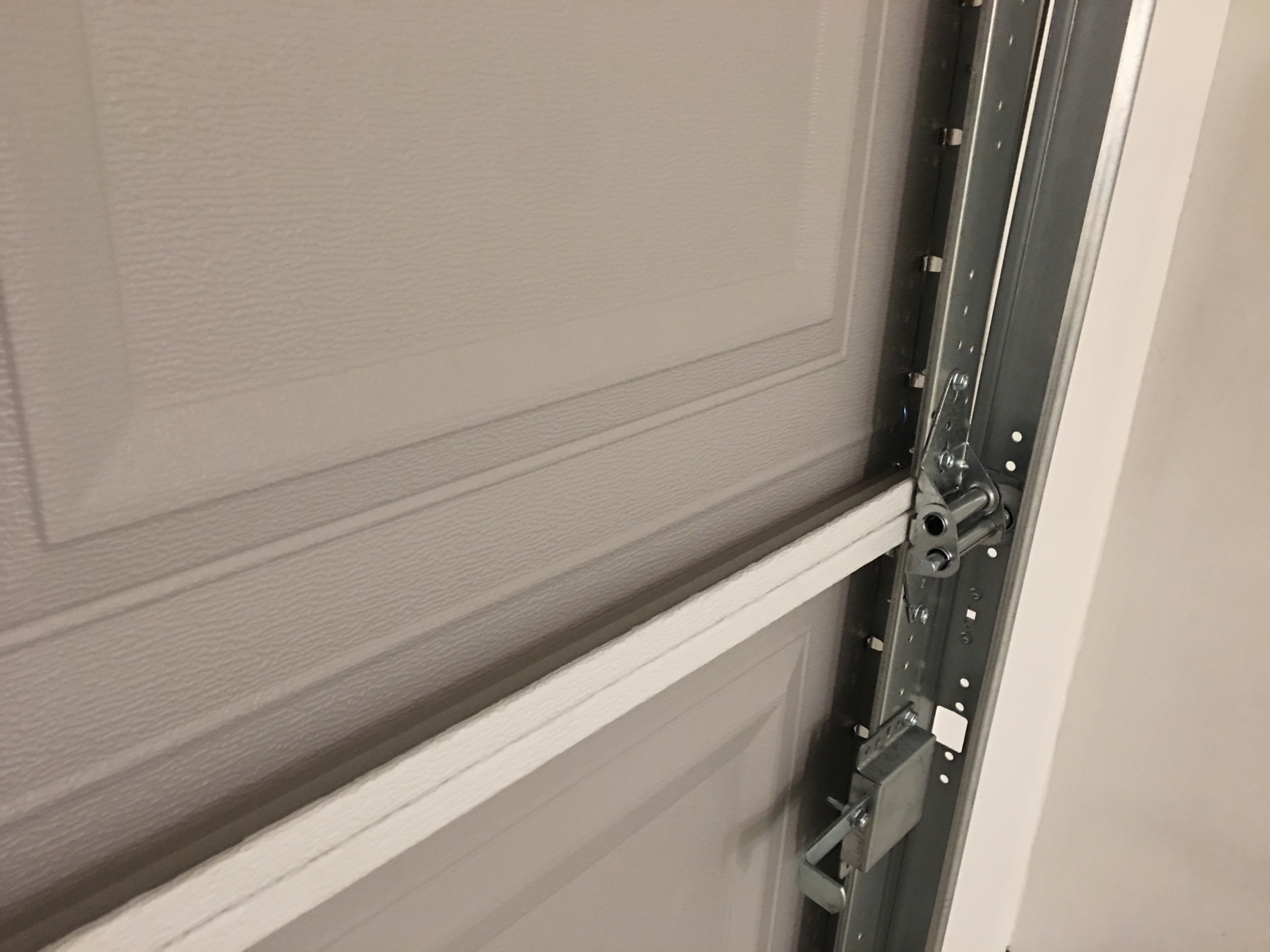 Doors Done Right – Garage Doors and Openers – Comparing 1-Layer, 2 ...